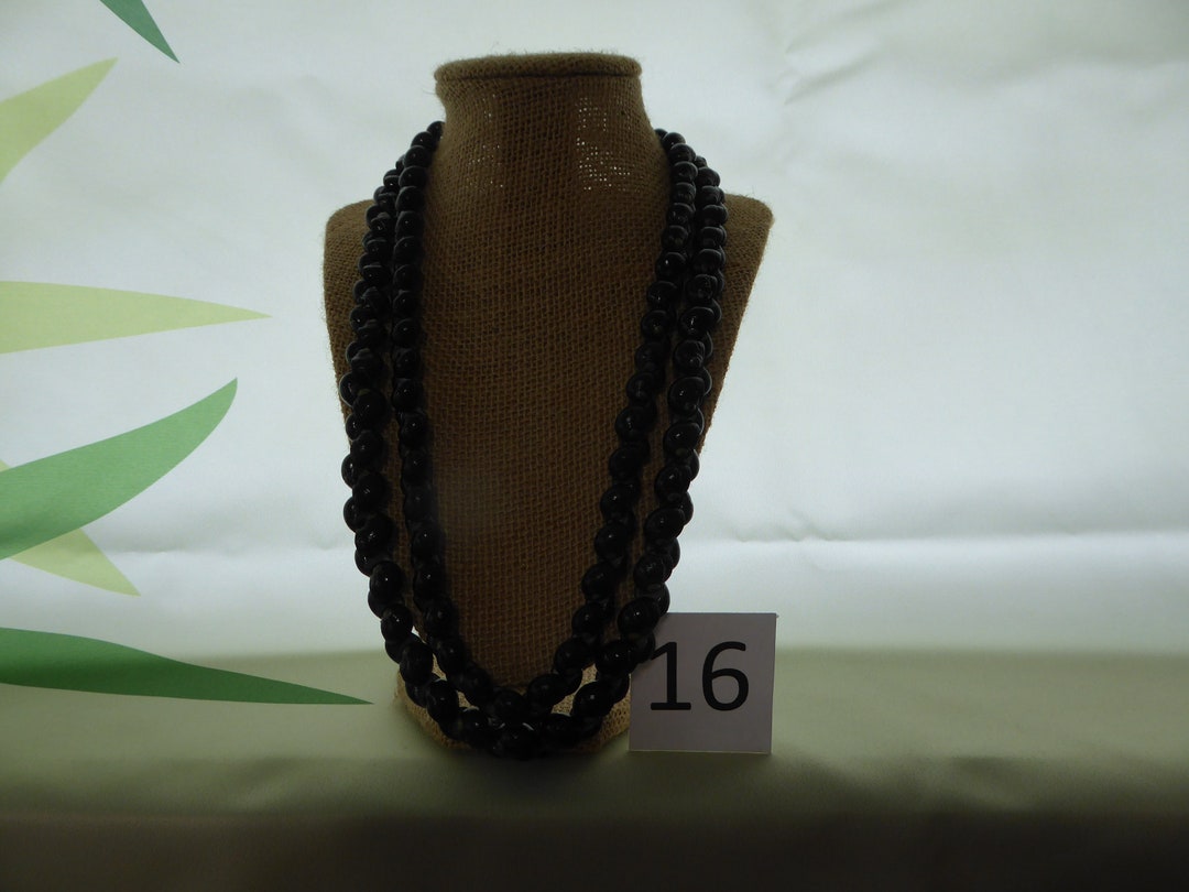 Pipipi Shell Lei 16 - Etsy
