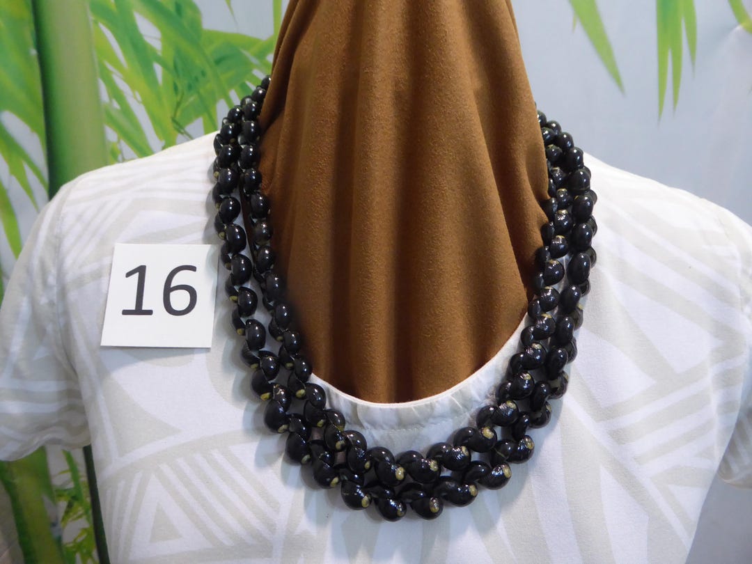 Pipipi Shell Lei #16 - Etsy