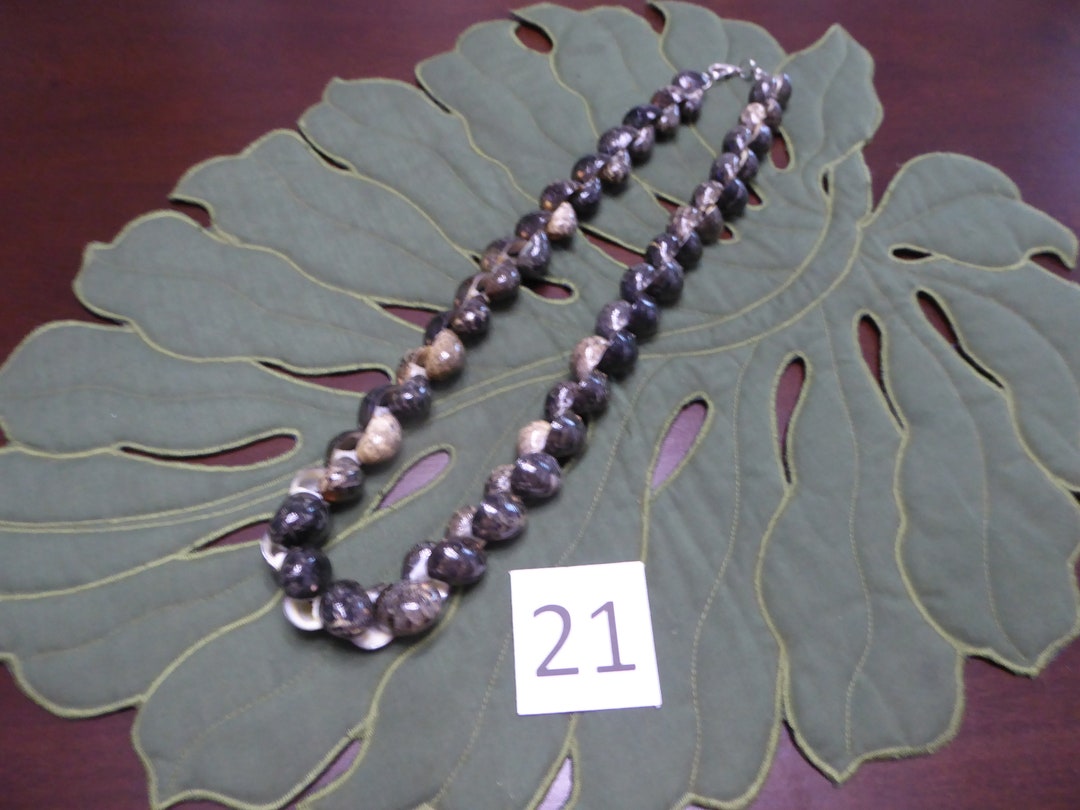 Kupe'e Shell Lei 21 - Etsy