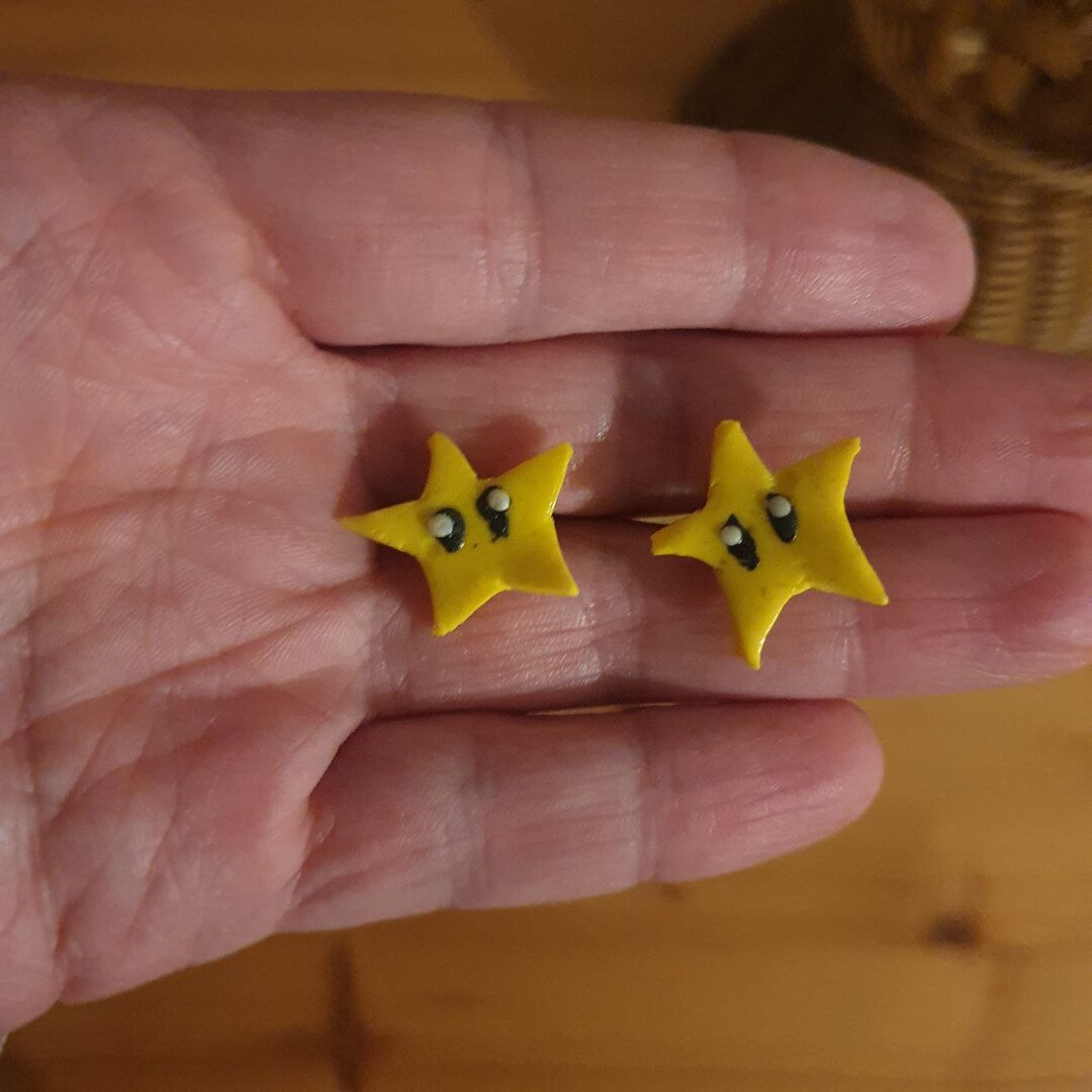 Star Mario Ear Chips, Geek Gift, Gamer, Fimo, Yellow, Fun, Kawaii ...