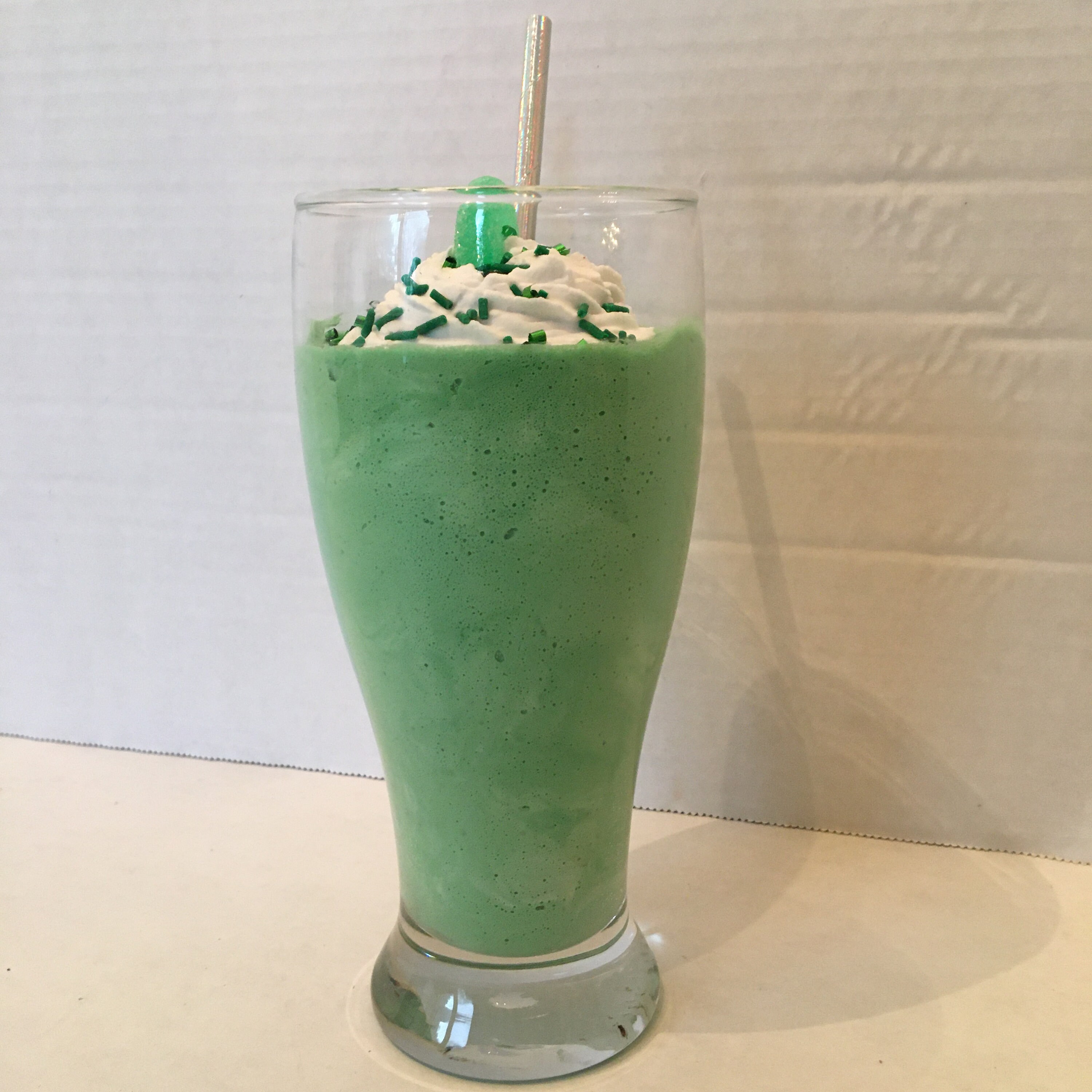 9 Faux Mint Green Milkshake / Table Decor / Fake Bake | Etsy