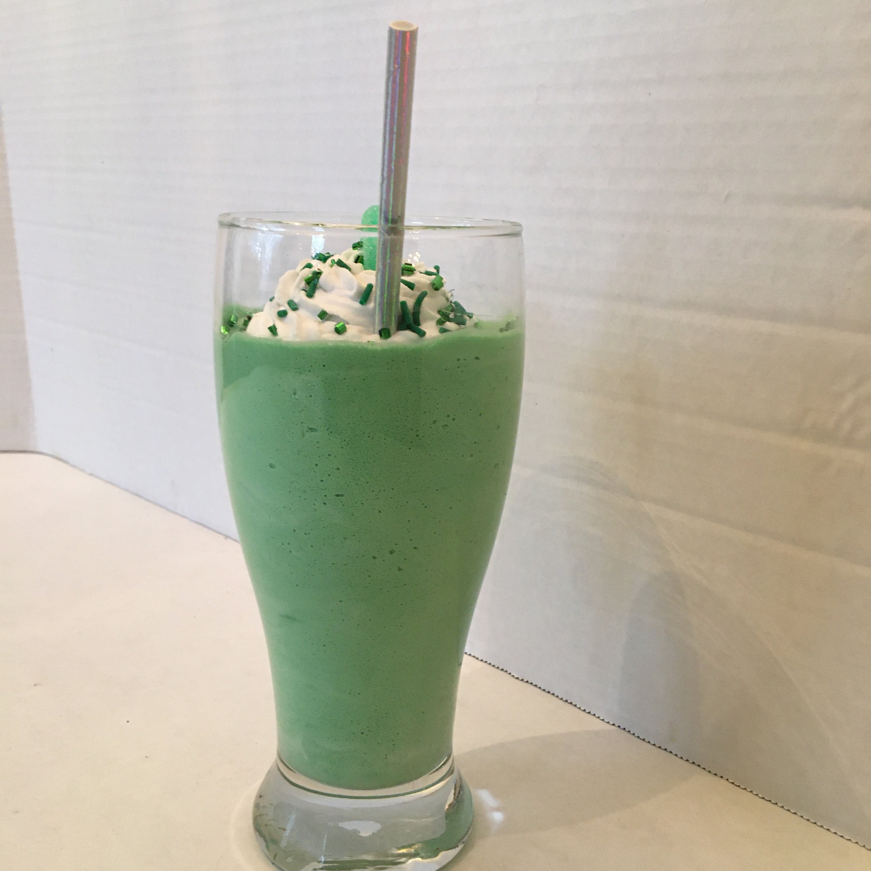 9 Faux Mint Green Milkshake / Table Decor / Fake Bake | Etsy