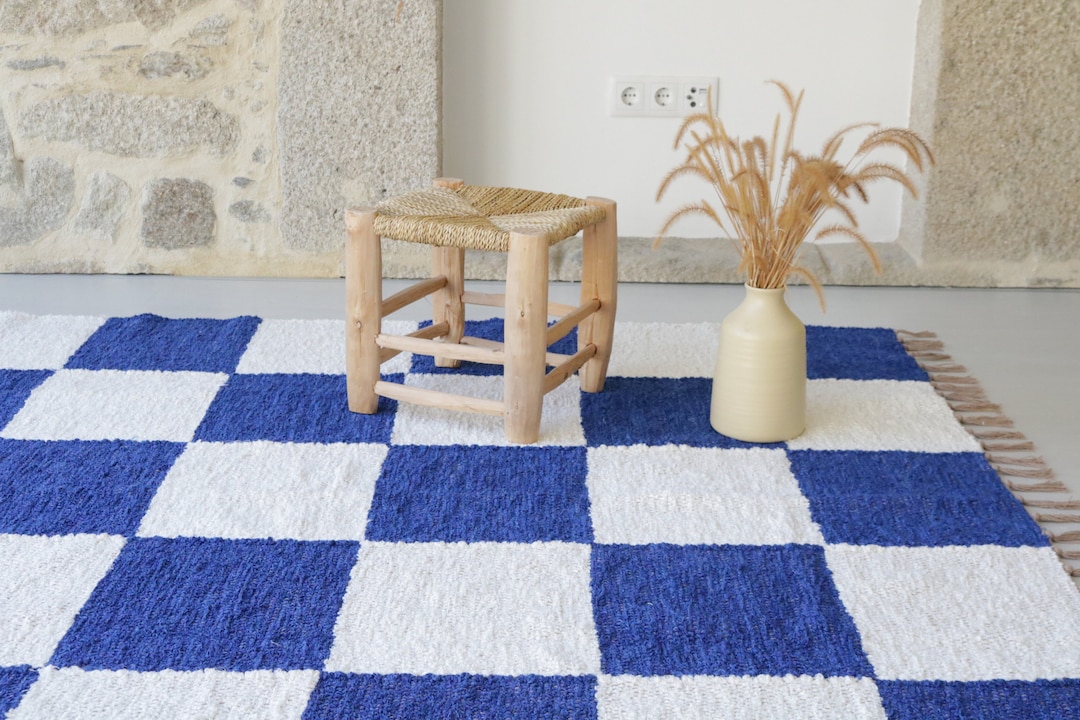 Checkerboard Blue and White 5x7 Rug , Living Room Rug, Check Area Rug ...