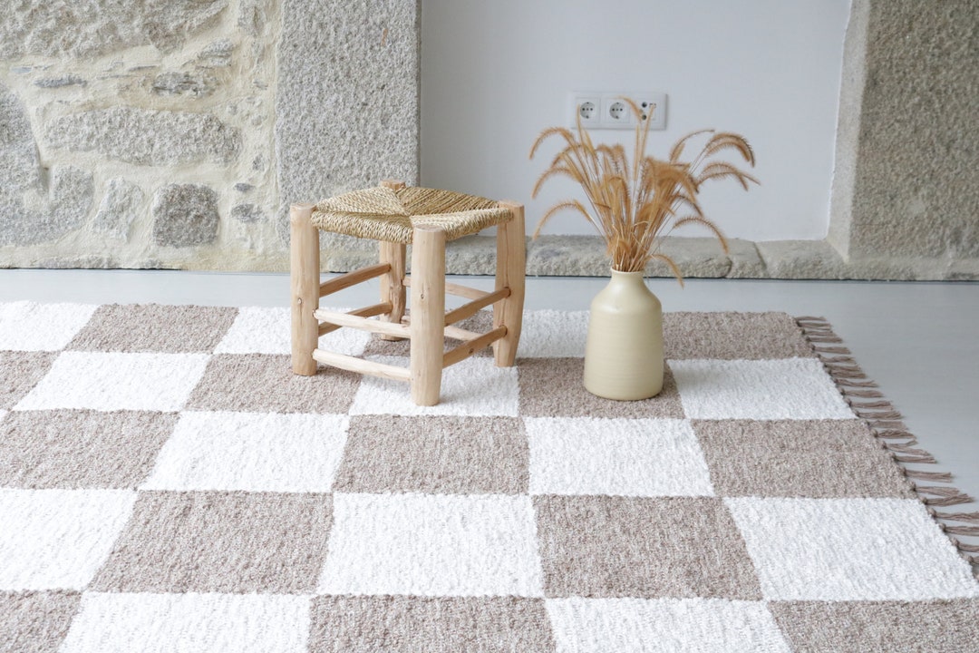 Checkerboard Camel and White 5x7 Rug , Living Room Rug, Check Area Rug ...