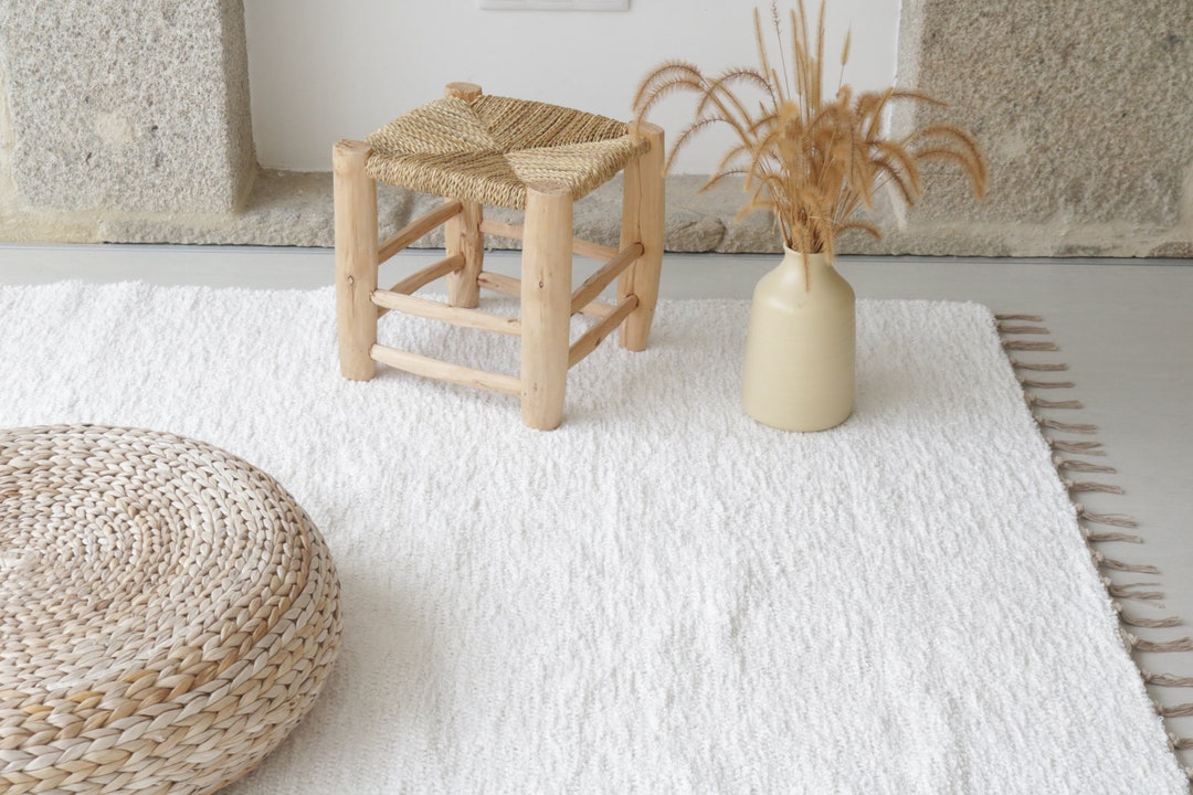 Large pure white rug 170x240cm, white area rug, living room rug ...