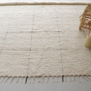 Large Handwoven Cream Rug 6.5x10 Feet Cream Area Rug, Living Room Rug ...