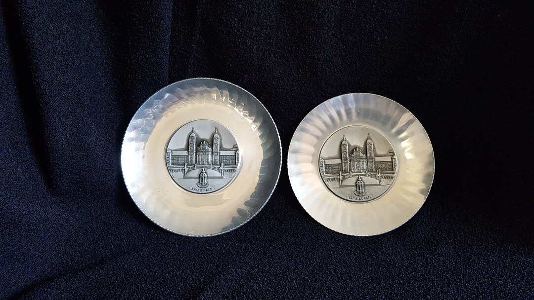 Lovely Pair of Sigg Switzerland Sigal Metal Decorative Wall Hanging ...