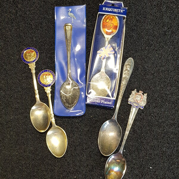 Royal Commemorative - Etsy UK