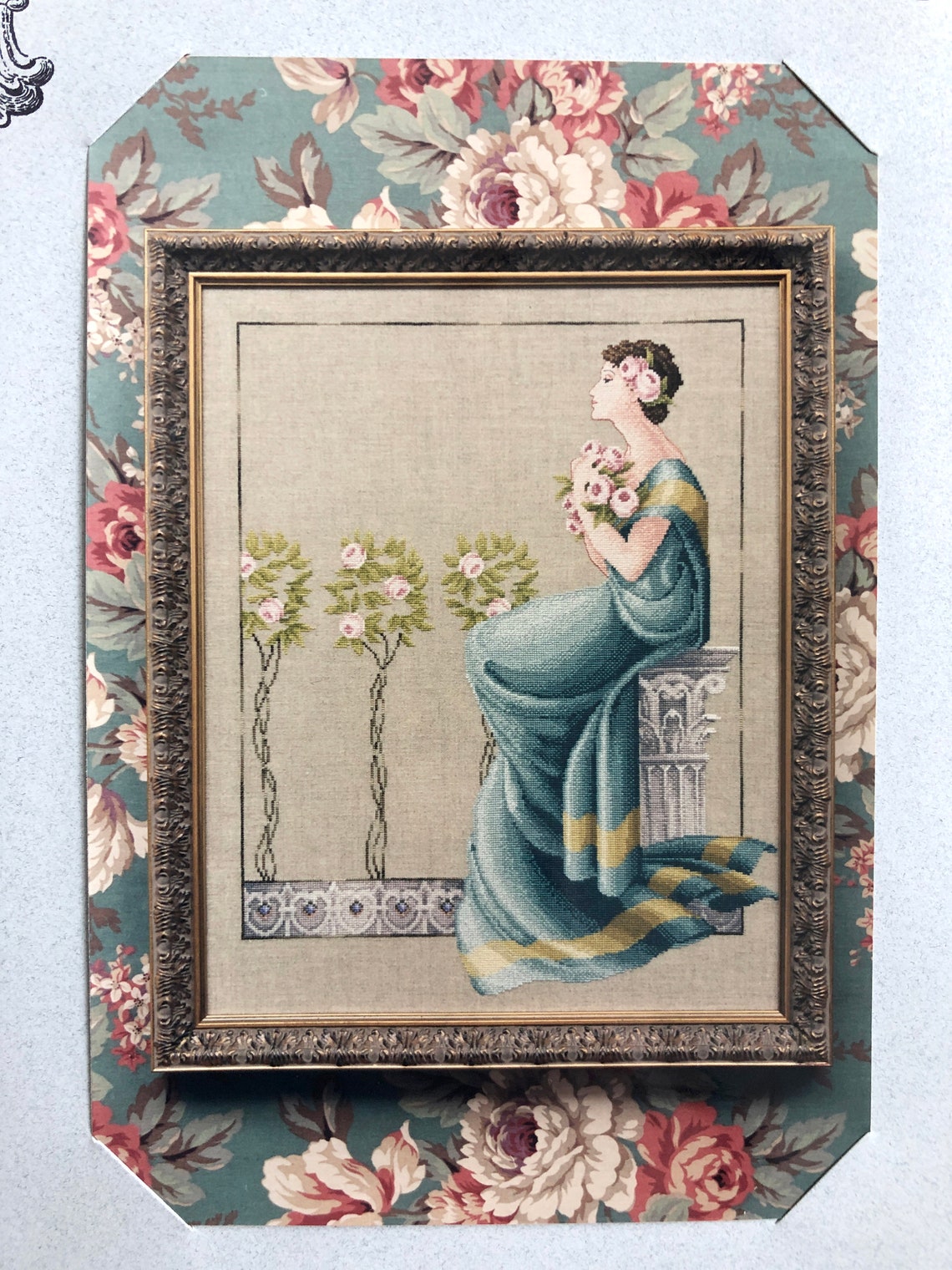 RARE Out of Print Mirabilia Damask Roses Vintage | Etsy