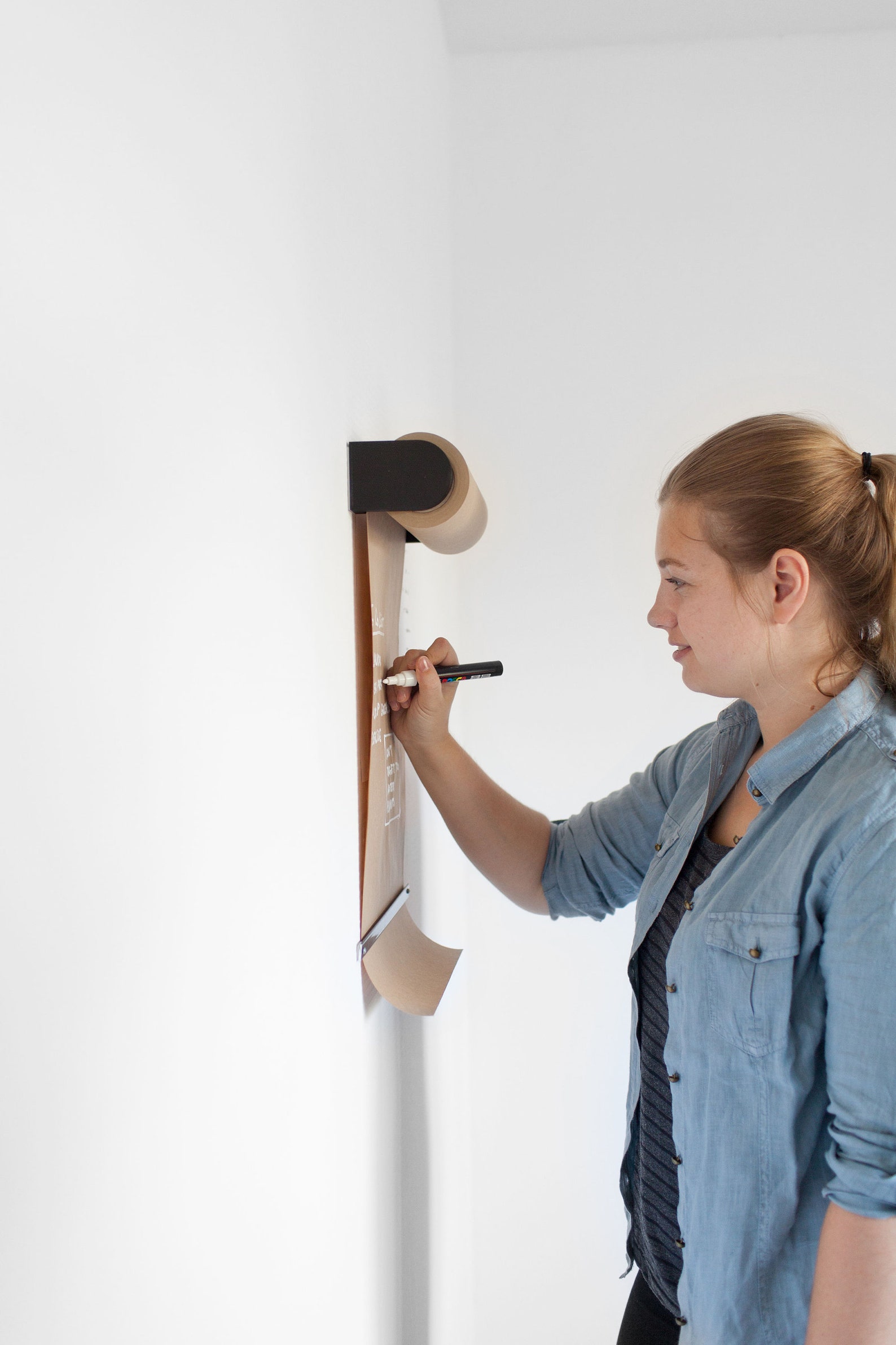 Butcher Paper Wall Dispenser, Wall Mounted Paper Roll, Hanging Note ...