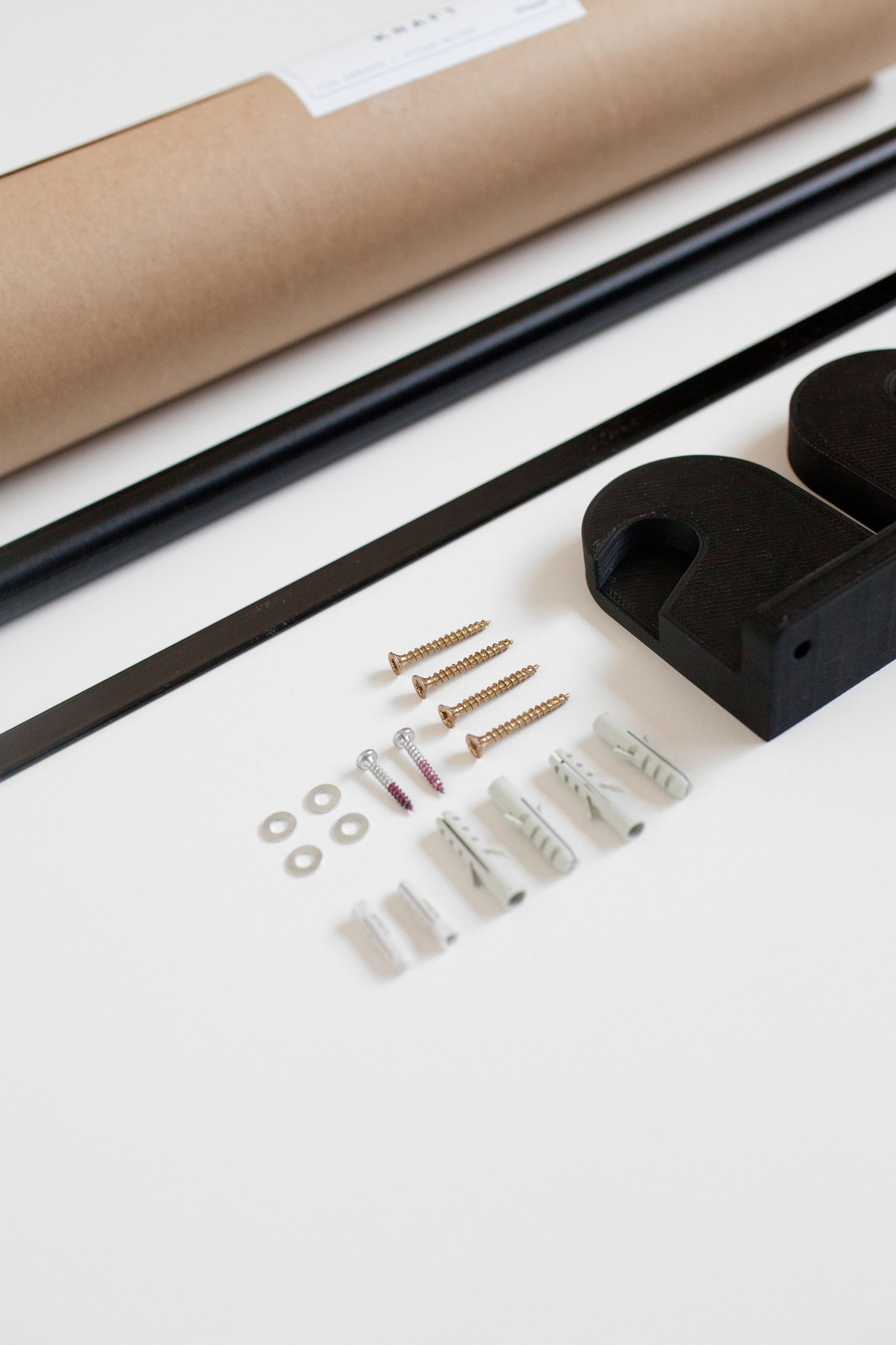 Butcher Paper Wall Dispenser, Wall Mounted Paper Roll, Hanging Note ...