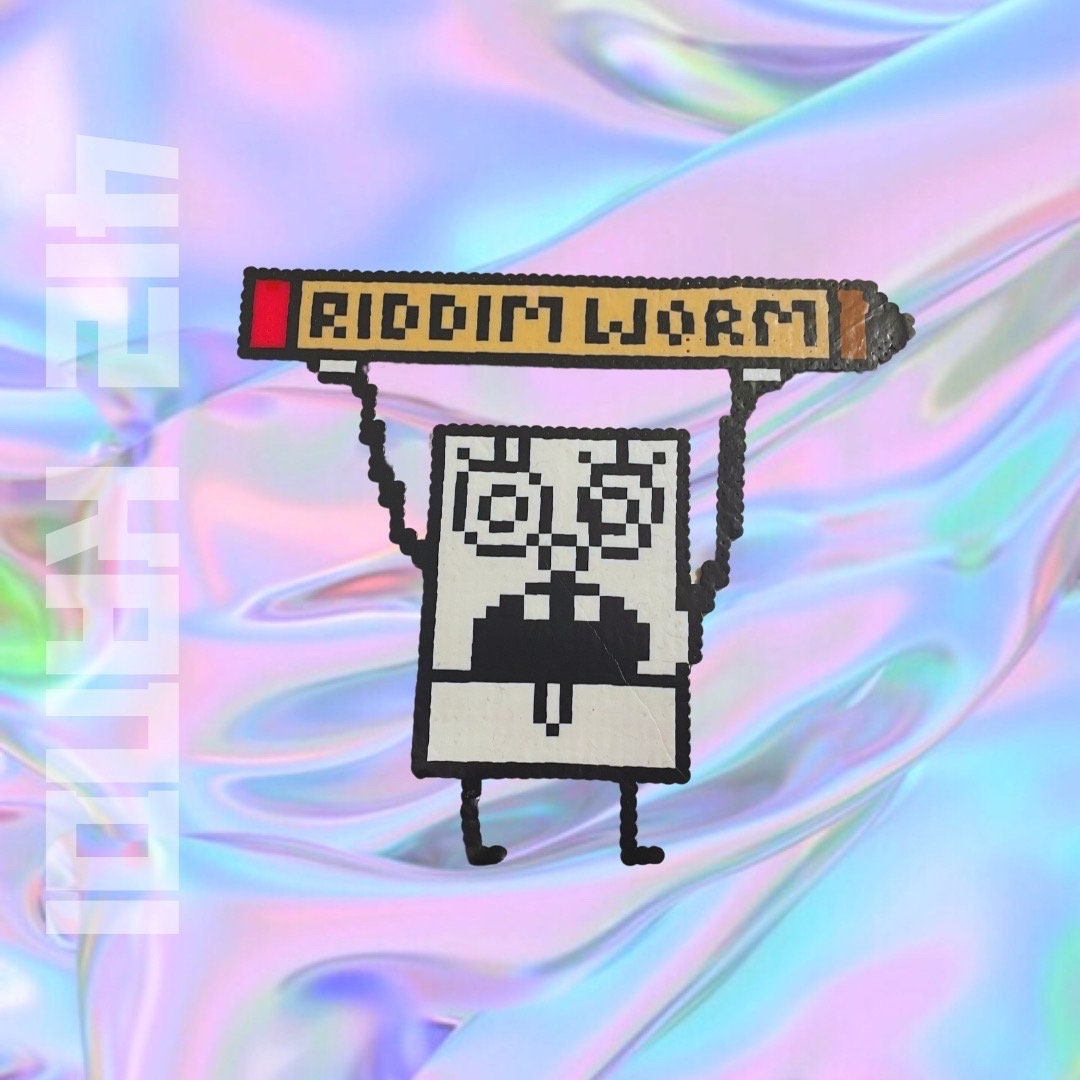 Doodlebob Riddim Worm Perler Kandi Necklace for Raves and Festivals - Etsy