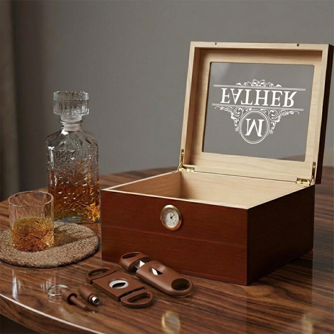Personalized Cigar Humidor, Custom Engraved Glass Top Cigar Box ...