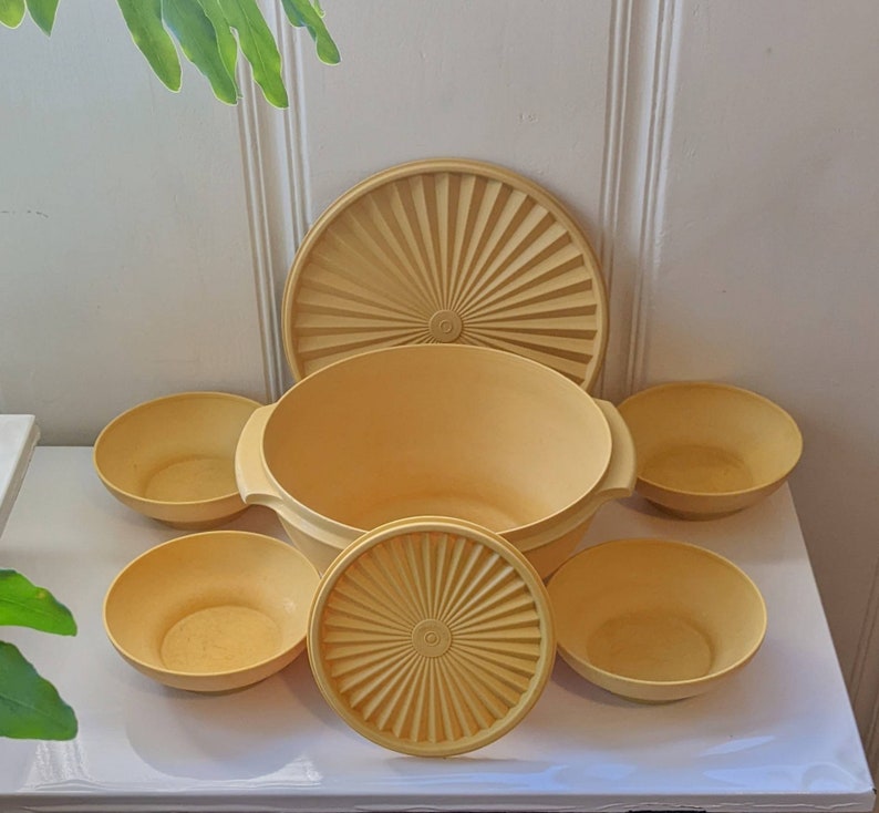 Tupperware Bowl Set Harvest Gold, Yellow. 7 Piece Set,servalier. - Etsy