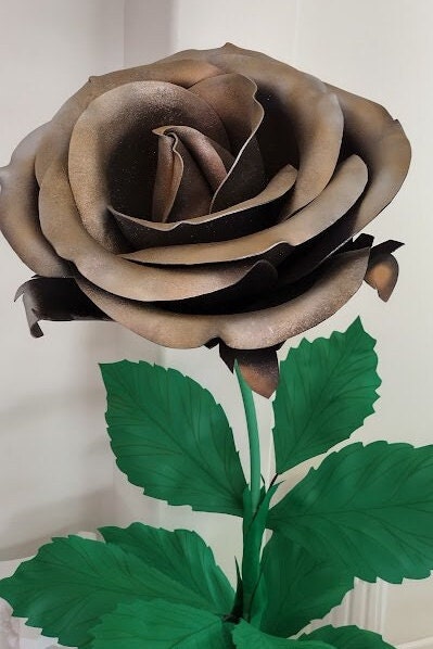 Giant Metallic Roses / Black Rose / Gold Rose / Silver Rose/ - Etsy