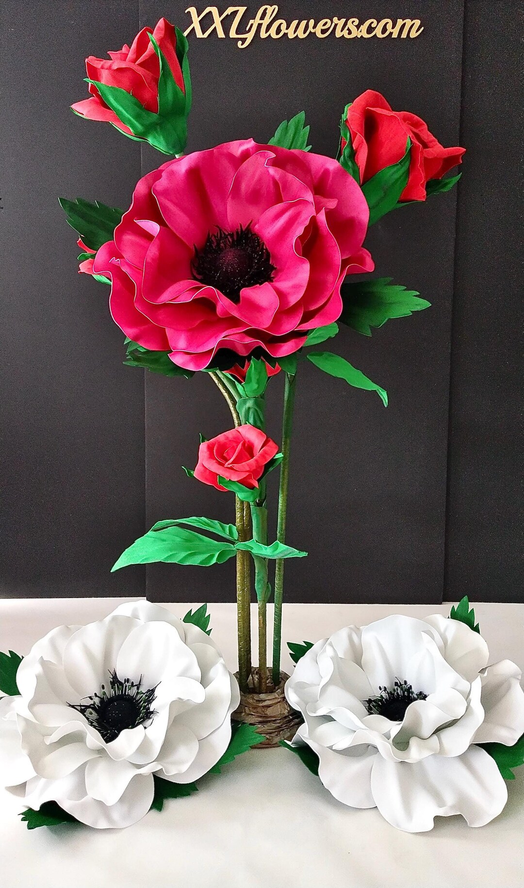 Giant Self- Standing Big Flower Composition / Giant Flowers / Wedding ...