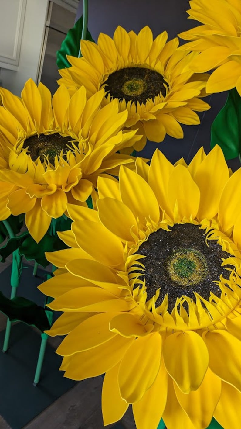 Giant Self-standing Flowers Sunflower/ Larger Flower / Giant Flower ...
