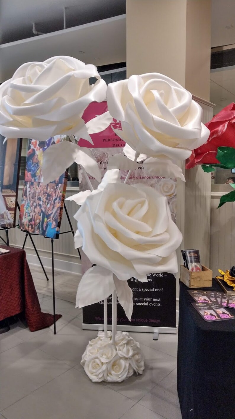 Giant Self- Standing White Roses / Giant Flowers / Wedding Decor/ Props ...