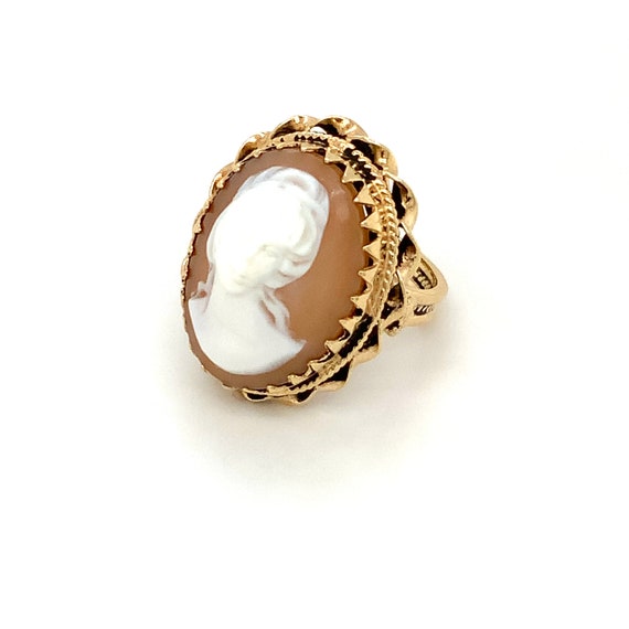 Circa 1940, High Relief Shell Cameo Ring, 14k Yellow … - Gem
