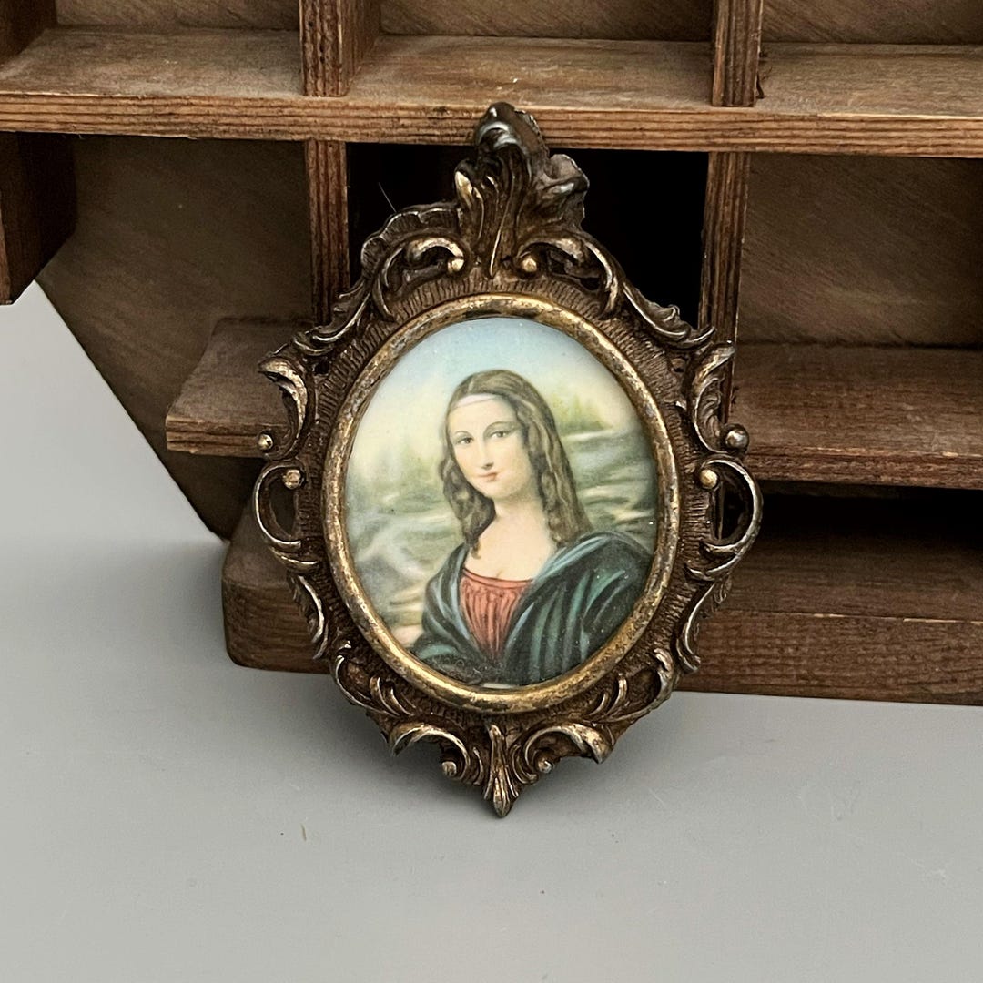 Small Baroque Photo Frame – Renaissance Woman Framed Vintage Print ...