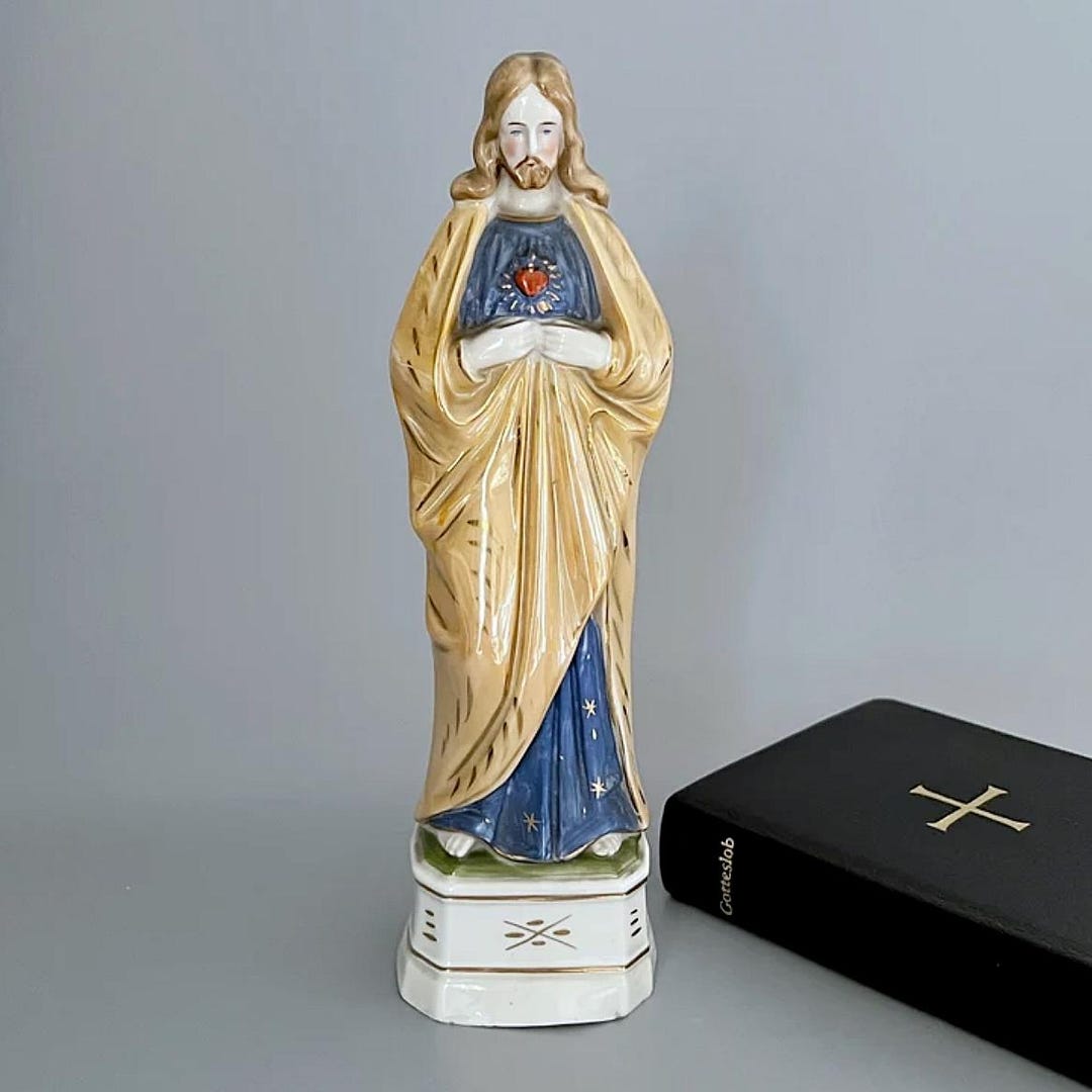 Antique Porcelain Jesus Figure 9.5“ - Sacred Heart of Jesus Porcelain ...