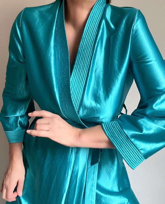Vintage 80s Emerald Green Satin Night Robe doing 50s … - Gem