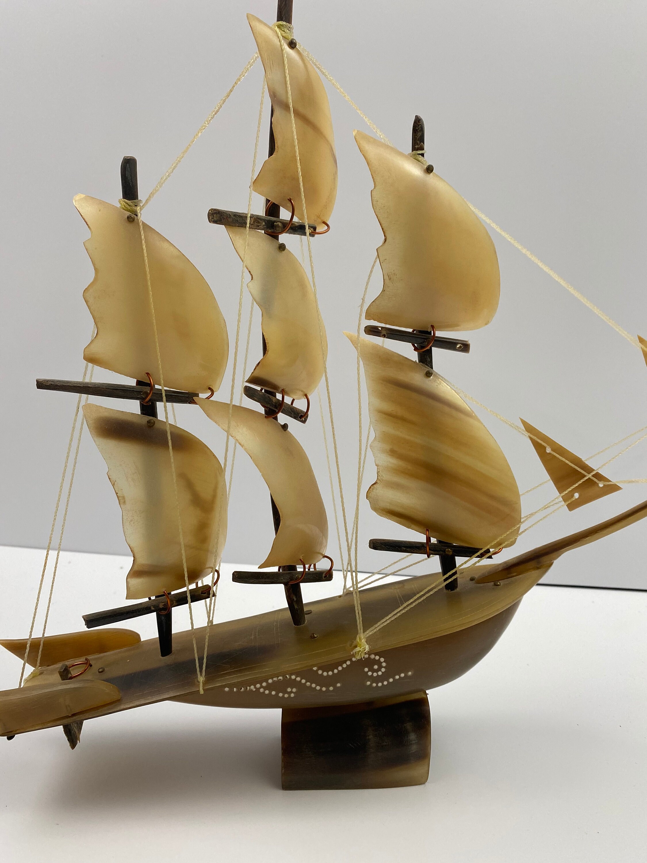 Zeldzame vondst Gebeeldhouwd Boot Ornament - Etsy België