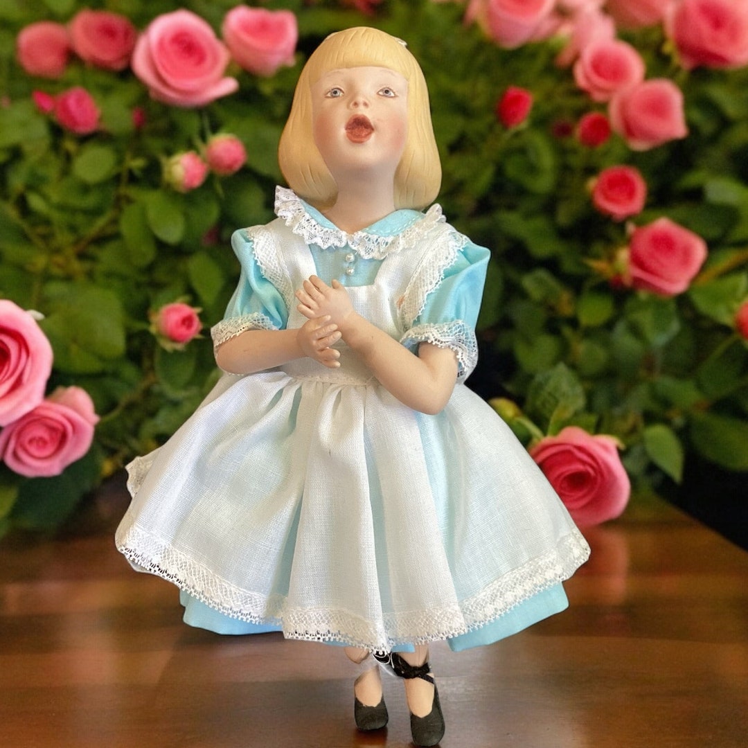 U.F.D.C. 1989 Artist Alice Doll by Yolanda Bello Limited Edition ...