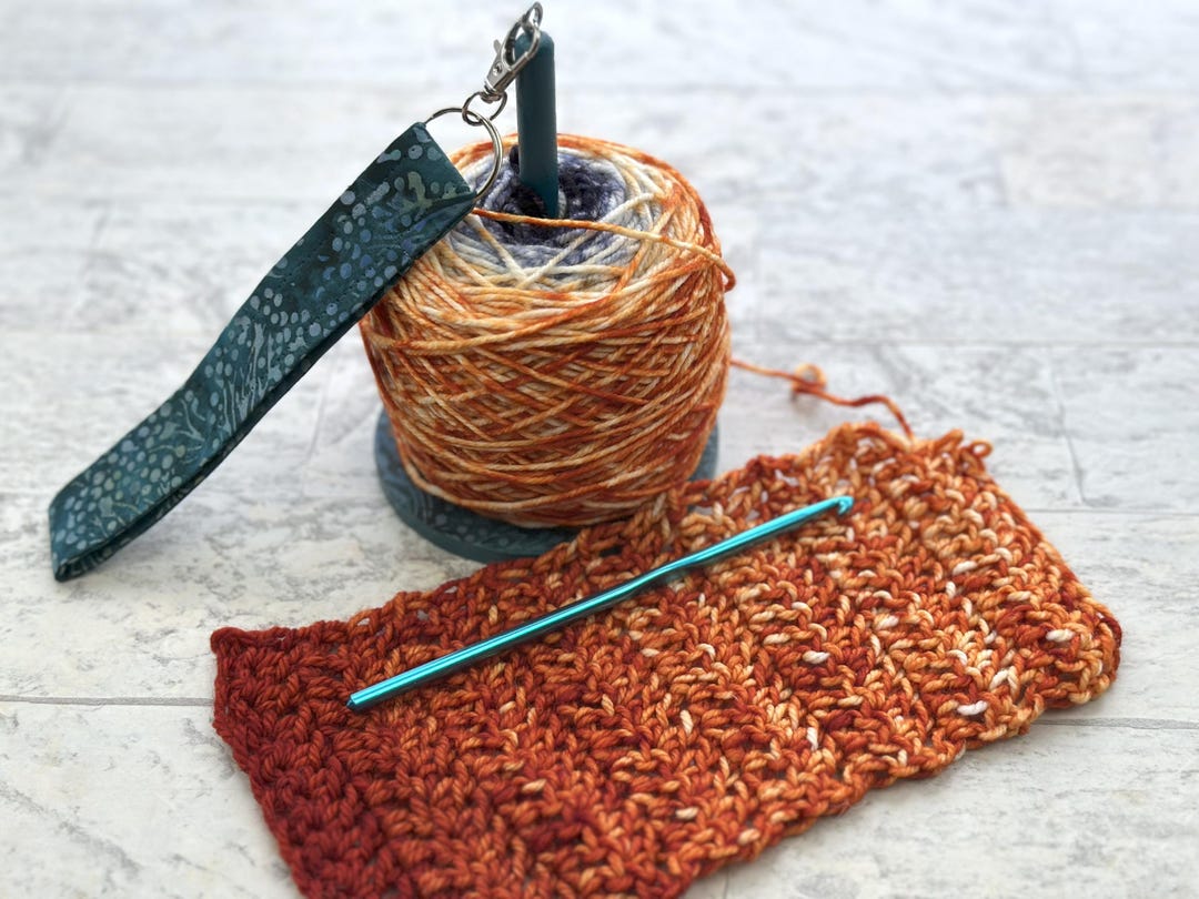 Portable Yarn Holder With Wrist Strap - Handmade Yarn Caddy - Solid ...