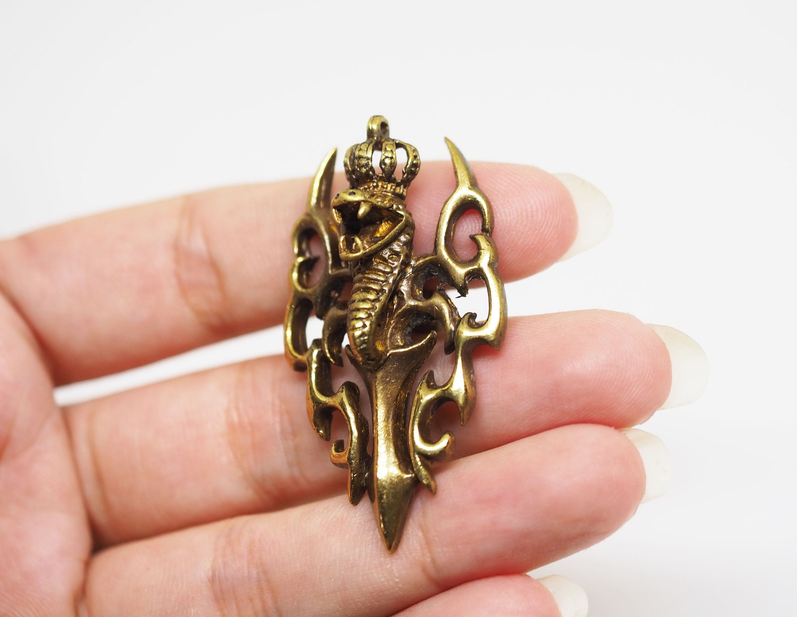 Solid Brass King of Snake Conchos Serpent Cobra Screwback | Etsy