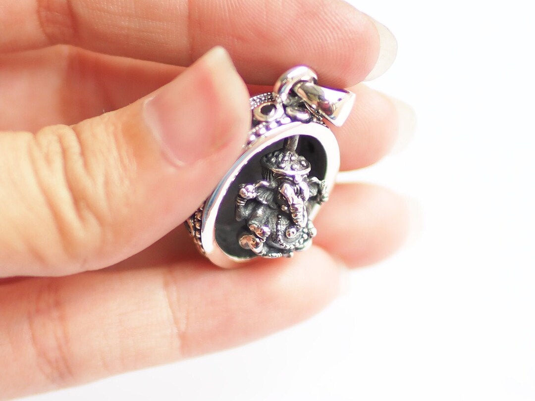 Ohm Ganesha Amulet, Ganesha God With ONYX Frame Pendants, Goodluck ...