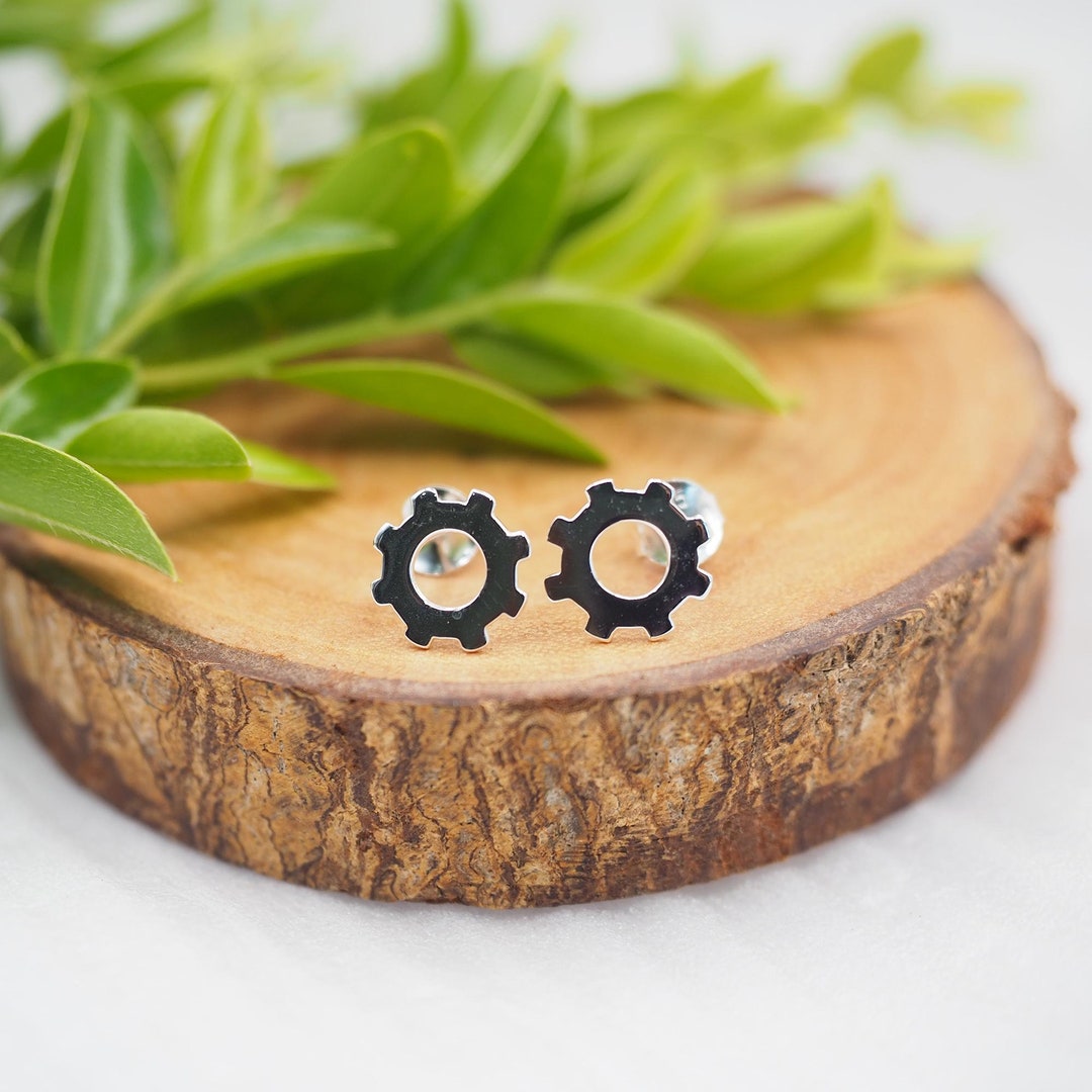 Sterling Silver Wheel Gear Earrings, Gear Mechanic Engineer Jewelry ...
