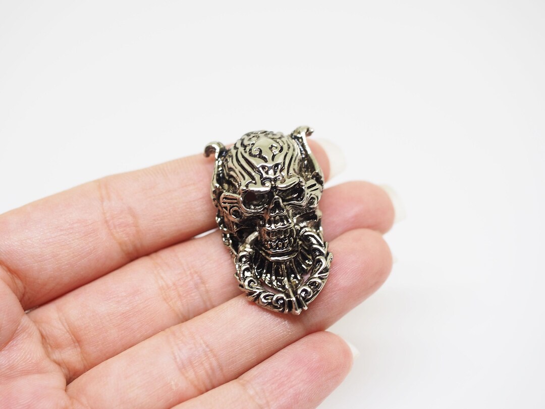 2 Pcs - Evil Skull Hannya Conchos, Evil Day of the Dead Screwback Studs ...