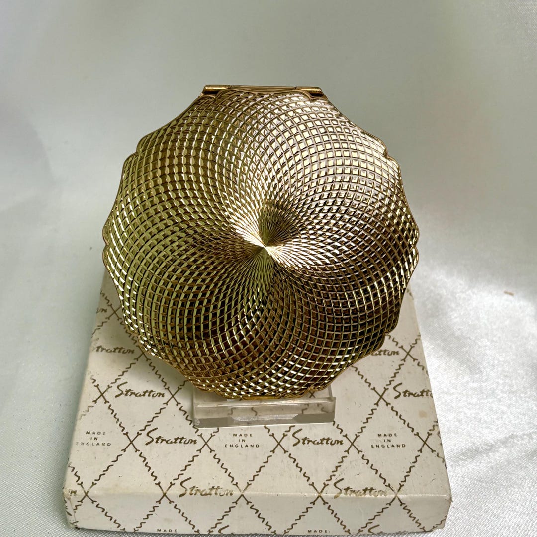 Stratton Glittering Gold Powder Compact. Queen Convertible , Unused and ...