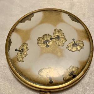 French Art Deco Coty Puffs Powder Compact Designed by René - Etsy UK