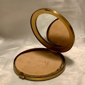French Art Deco Coty Puffs Powder Compact Designed by René - Etsy UK
