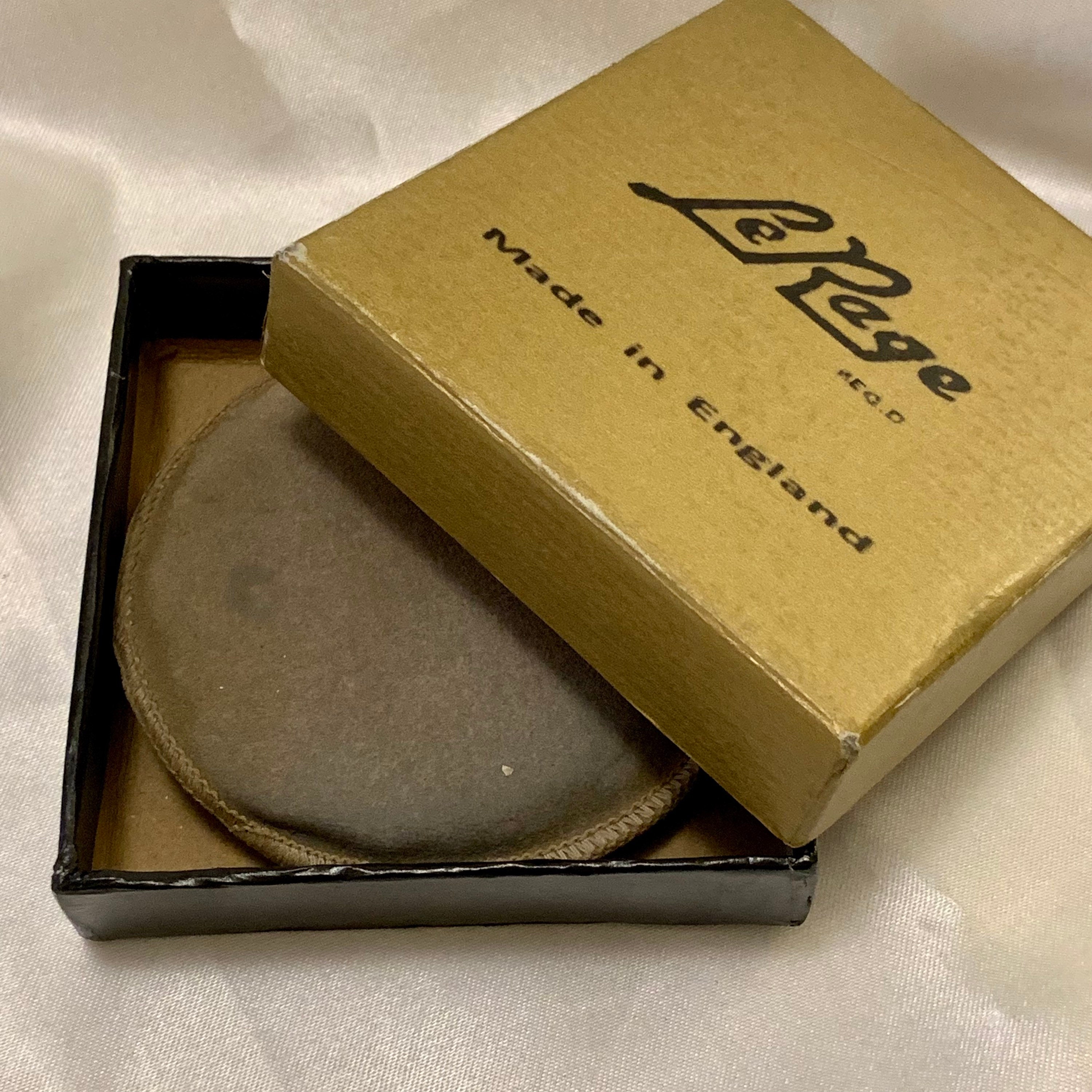 Stunning Le Rage Clam Shell Loose Powder Compact With Sifter - Etsy