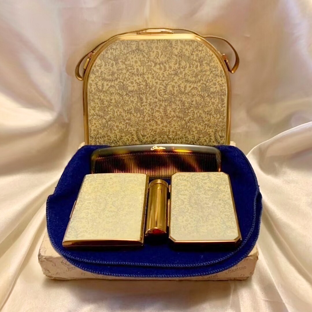 Vintage Stratton Party Case. Complete. Powder Compact, Lipstick, Comb ...