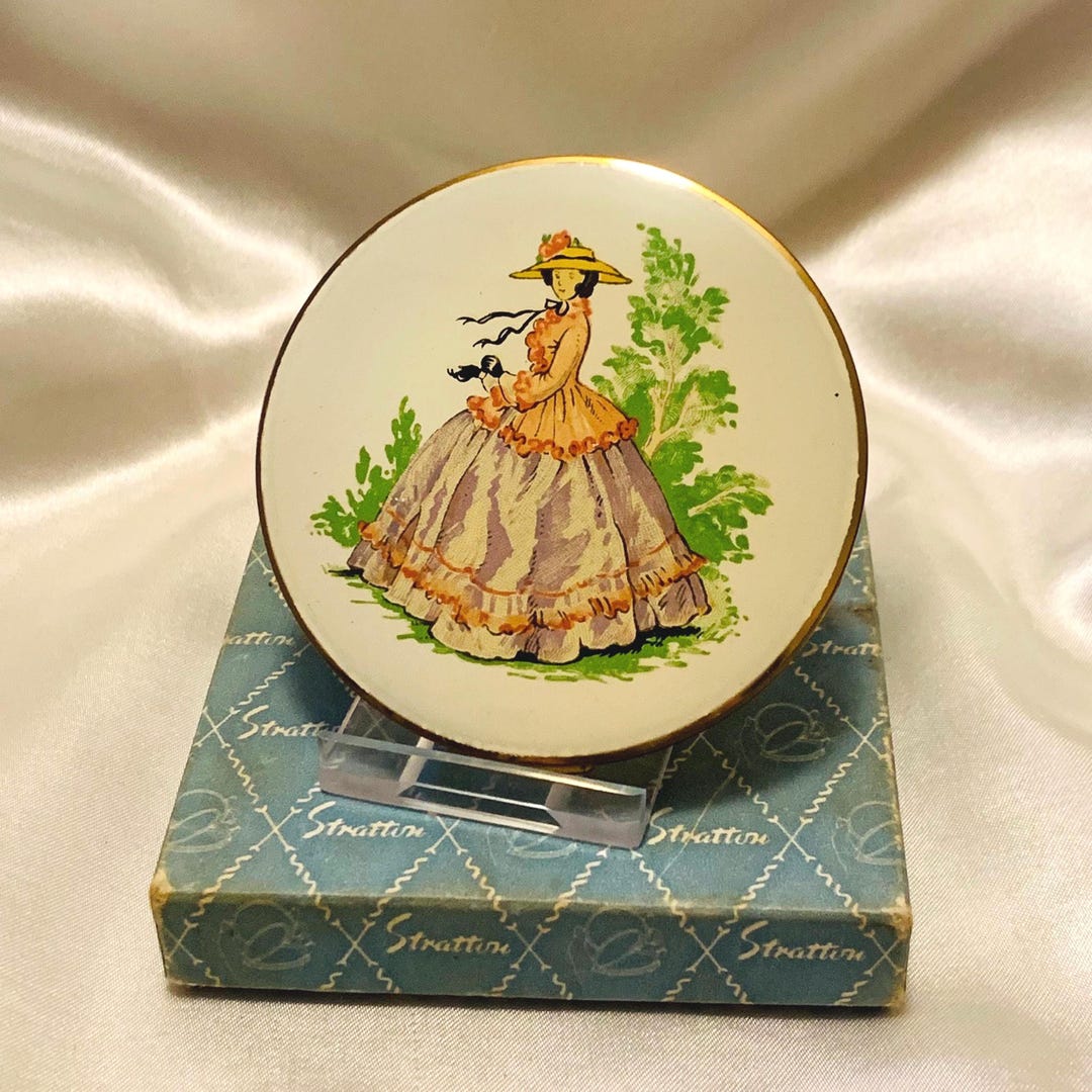 Vintage Stratton Victorian Lady Compact. Scone Loose Powder Compact ...