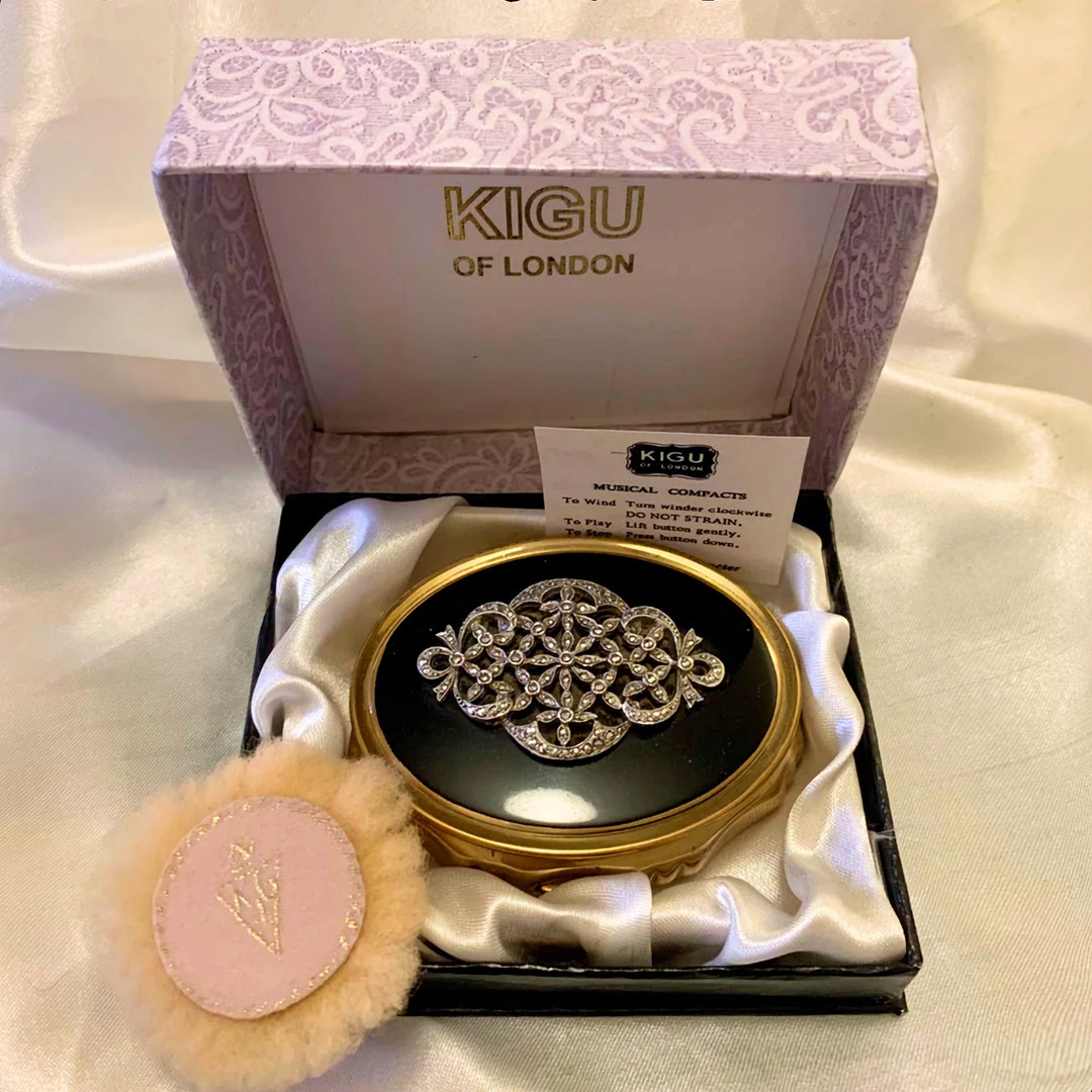 Vintage Kigu Concerto Musical Compact. Black Enamel and Marcasite Loose ...