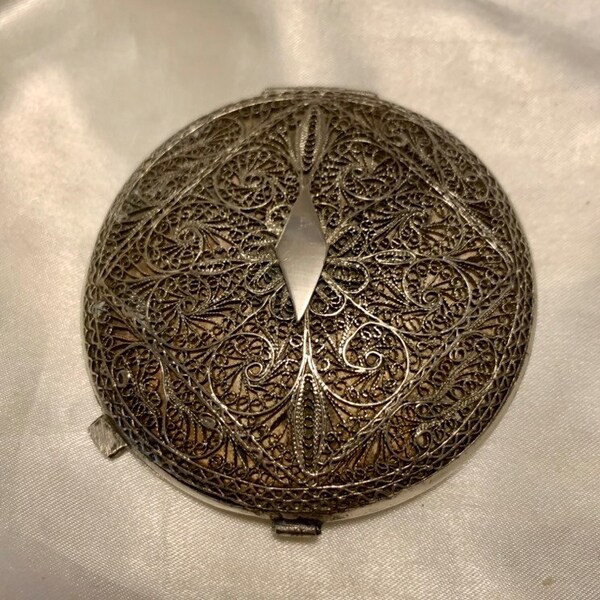 Indian Filigree - Etsy