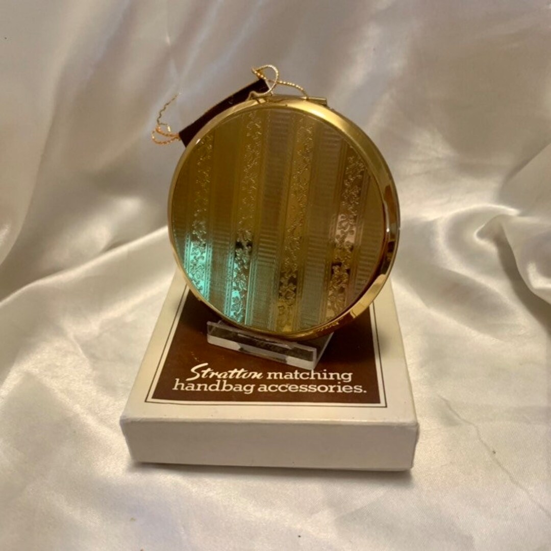 Vintage Stratton Compact. Engine Turned Gilt. Mini Convertible Powder ...