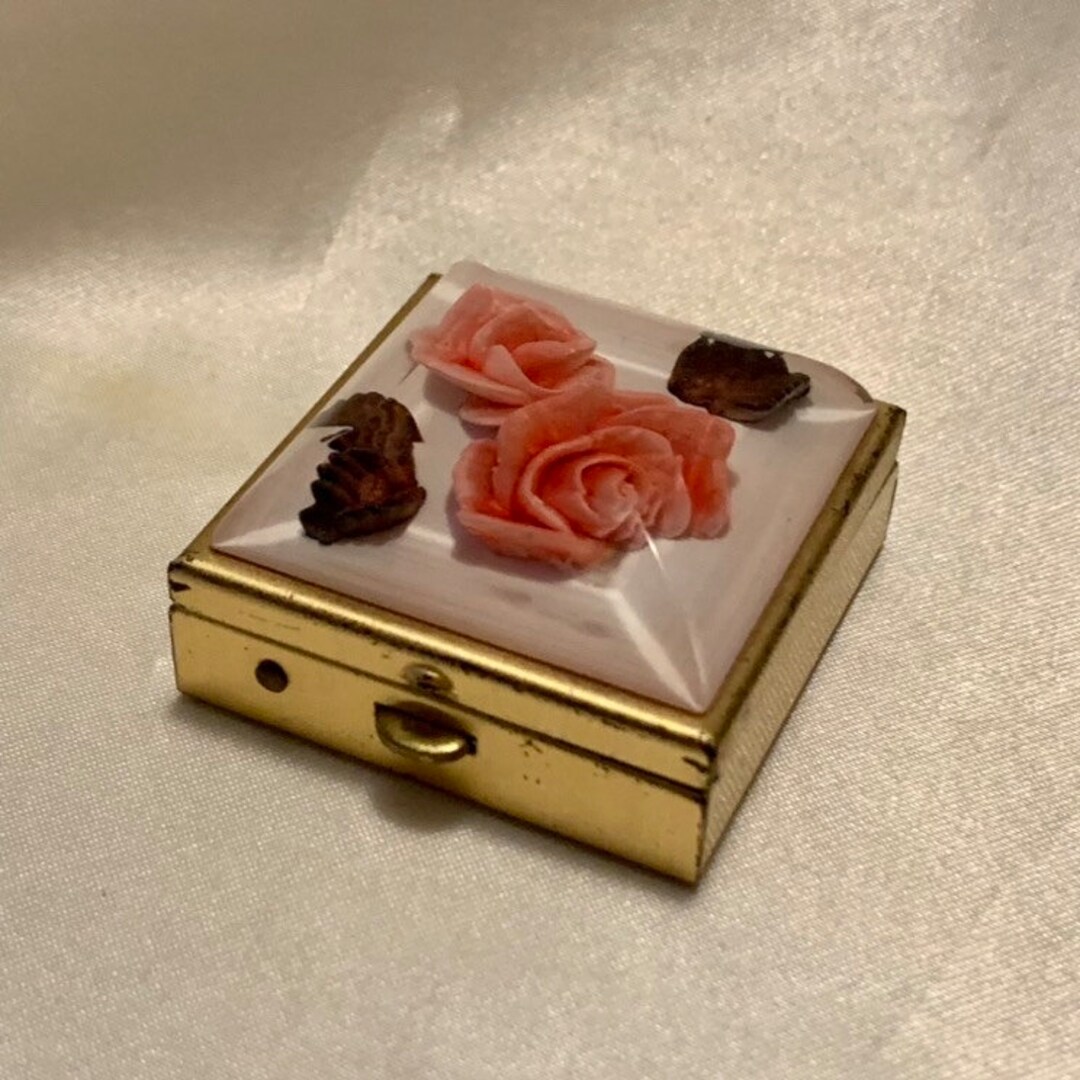 Vintage Bircraft Pill Box. Reverse Carved Lucite. Pink Roses. Mini Pill ...