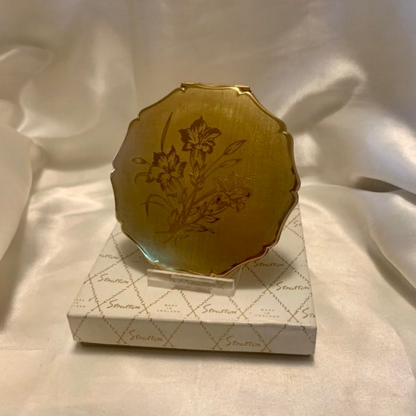 Stratton Compact - Etsy UK