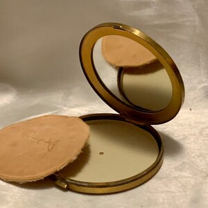 French Art Deco Coty Puffs Powder Compact Designed by René - Etsy UK