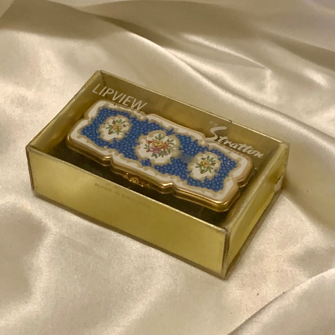 Stratton Lipstick Case. Pretty Blue Floral Design. Lipview With Mirror ...