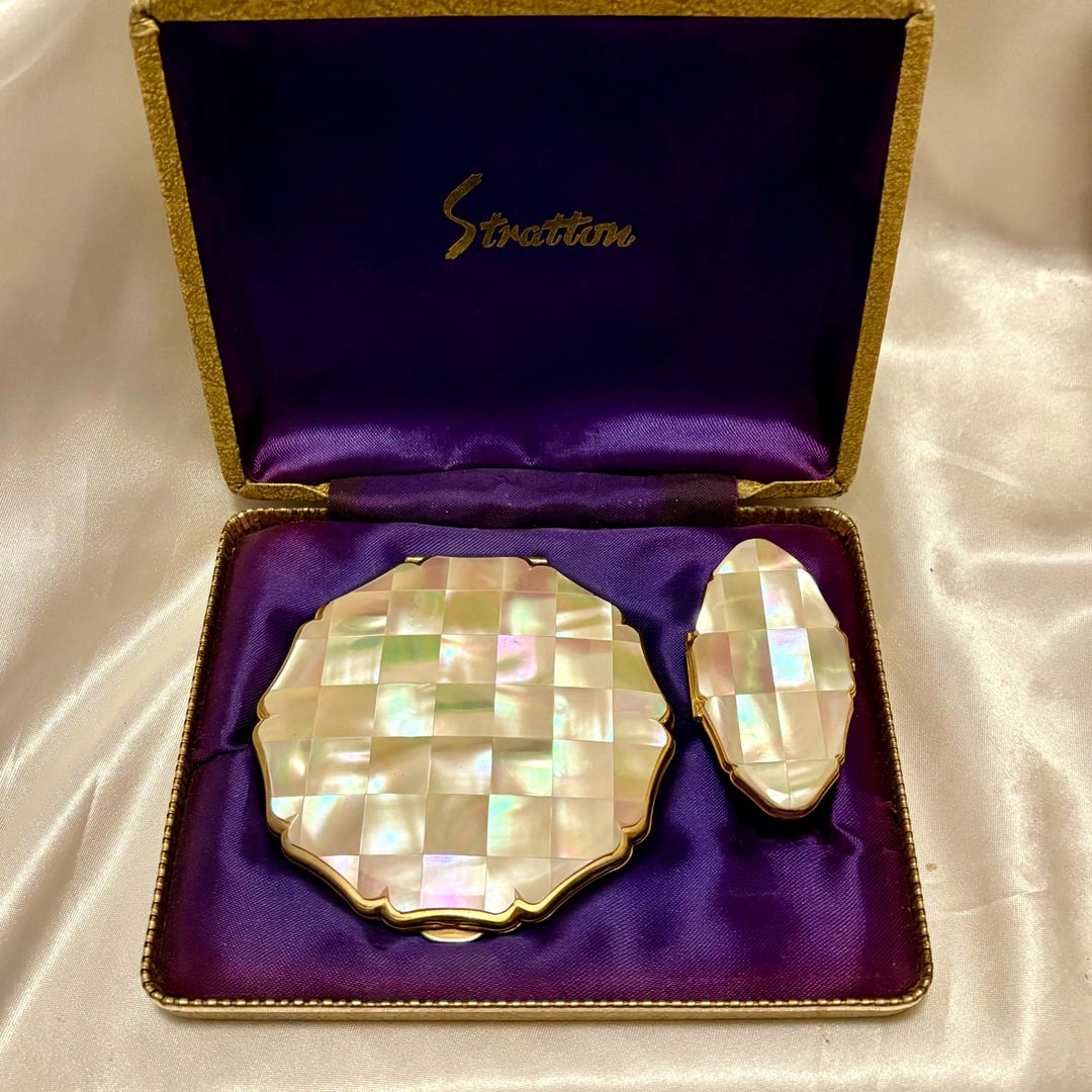 Stratton Mother of Pearl Compact Set. Stunning Queen Convertible Powder ...