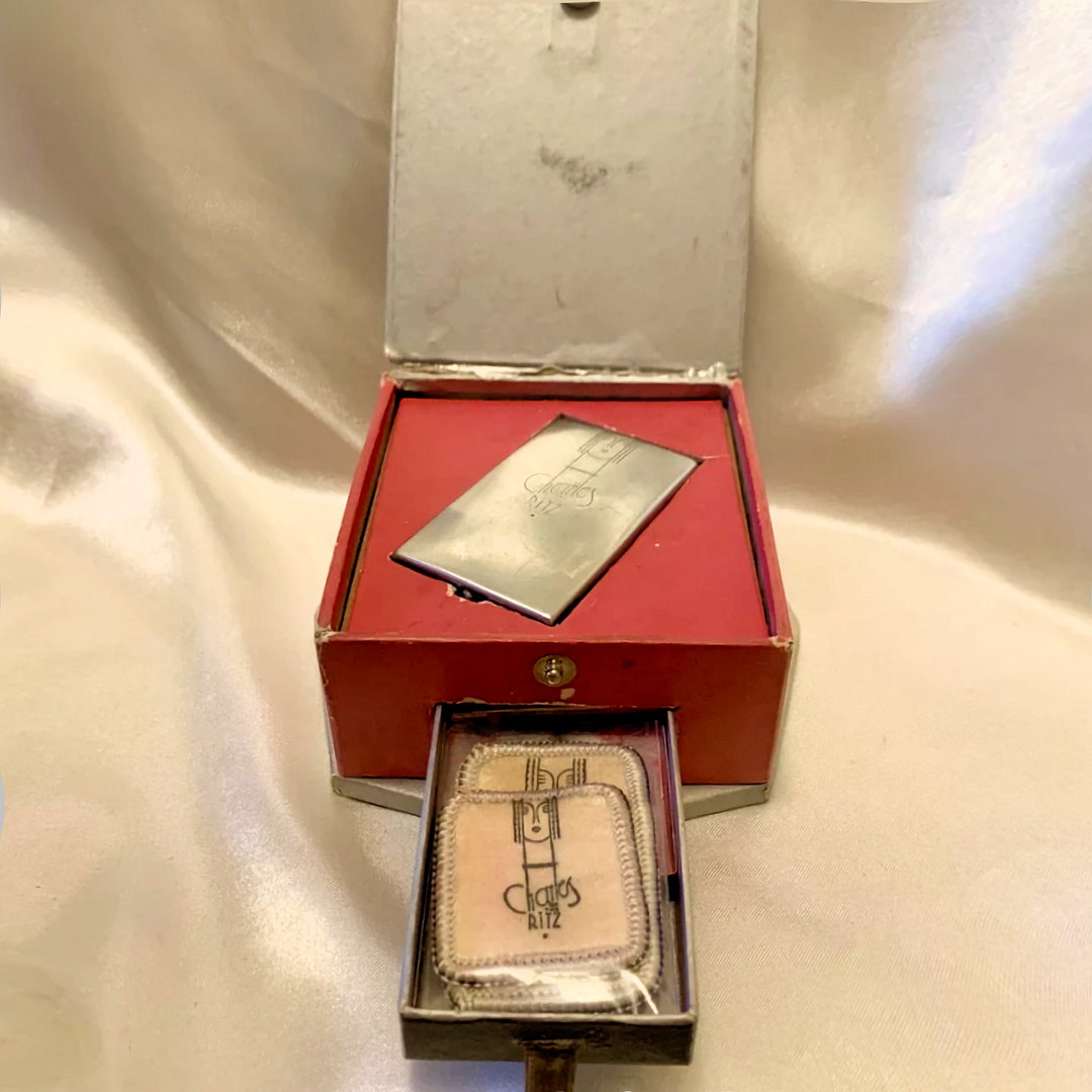 Rare Charles of the Ritz Duo Compact. Vintage Powder and Rouge Compact ...