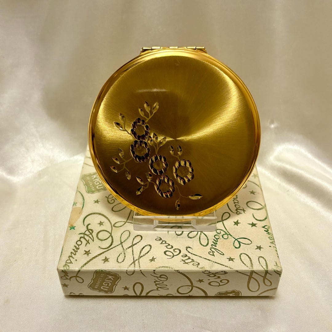 Vintage Kigu Gold Compact. Diamond Cut Floral Design. Convertible ...