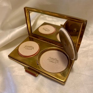 Vintage Yardley Compact. Enamel and Gilt Face Powder and Rouge Compact ...